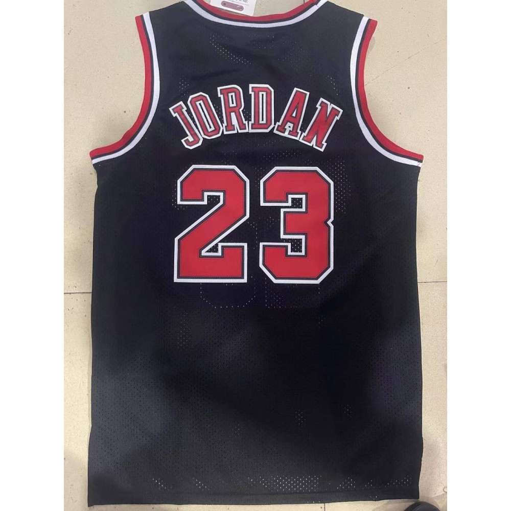 Camiseta Michael Jordan #23 Chicago Bulls Retro Negro La Final ⋆ ...