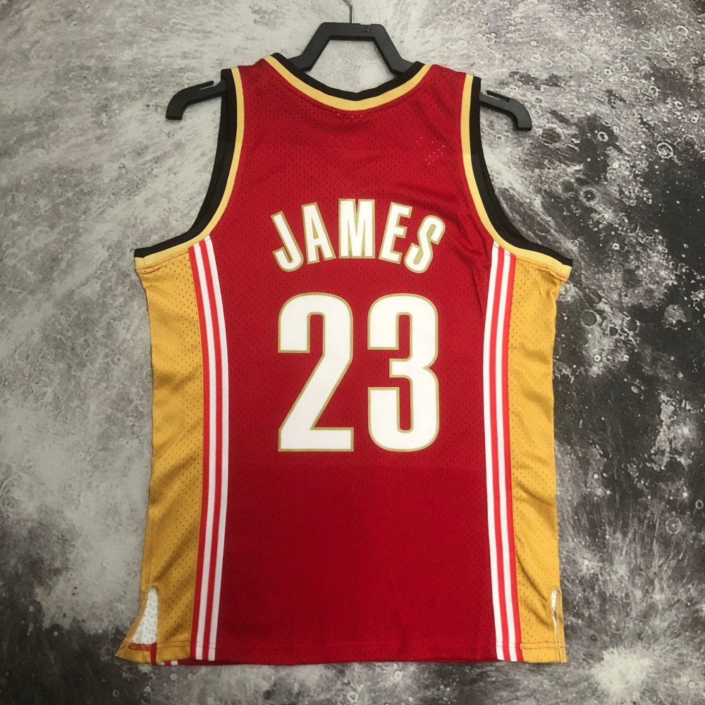 Camiseta Lebron James #23 Cleveland Cavaliers 2003/04 Rojo ⋆ MiCamisetaNBA